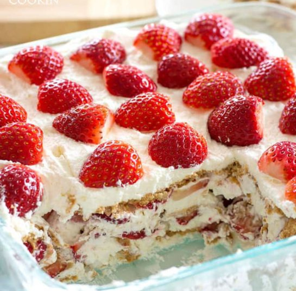 Recette : Tiramisu aux fraises. 🍓🍓Simple et délicieux! - EasyDélice ...