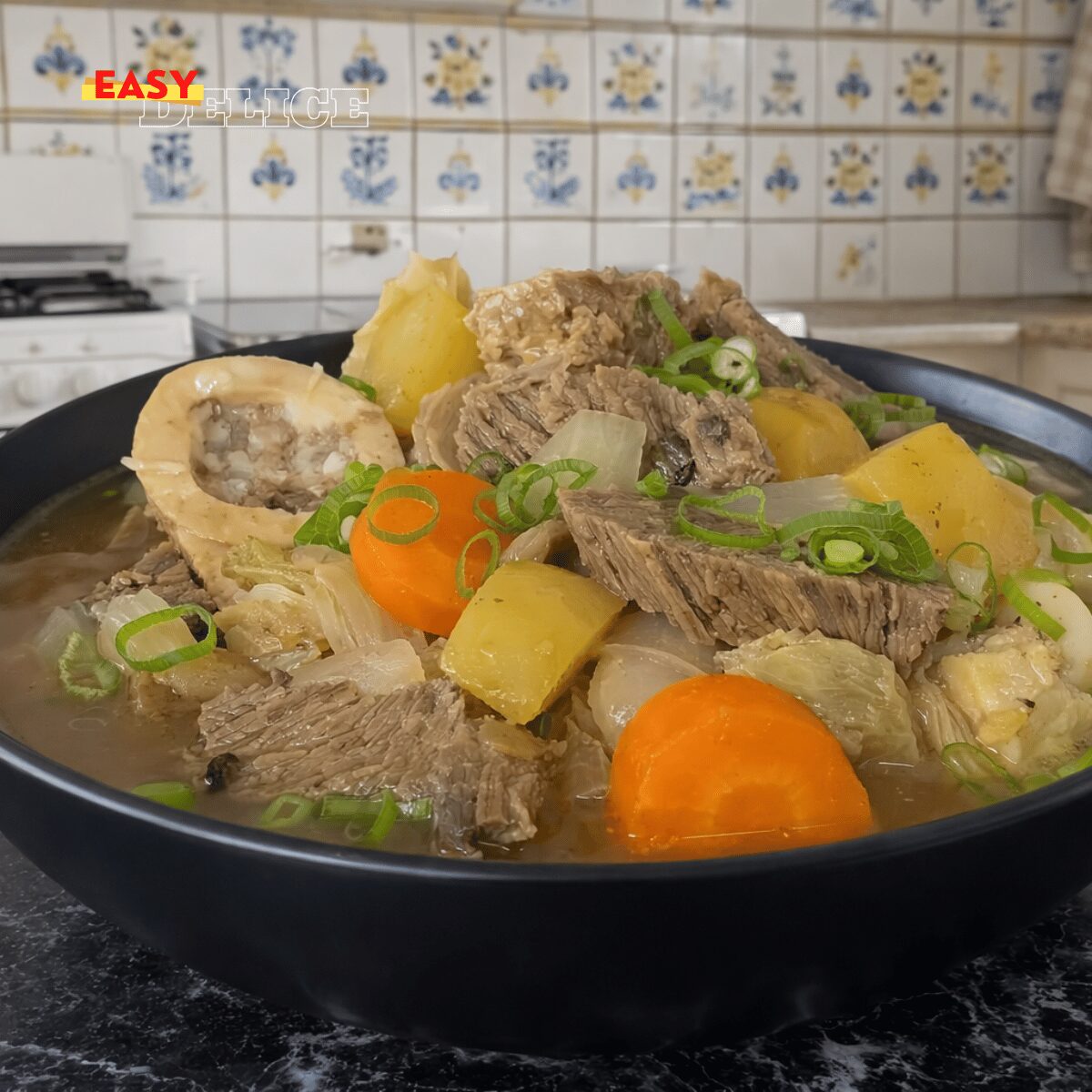 Pot-au-Feu Traditionnel Maison – Bouillon Clair & Viande Fondante ...